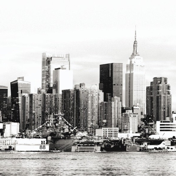 Wall Decor | New York City Skyline Wallpaper Border | Poshmark